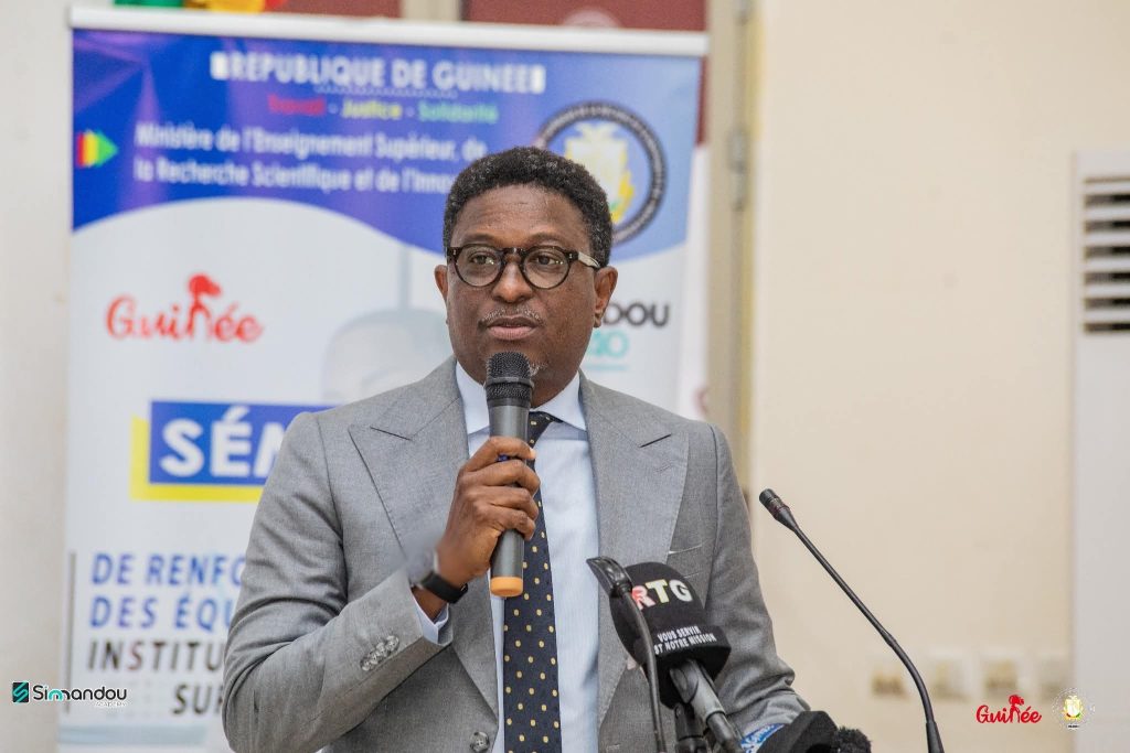 Enseignement Supérieur : Alpha Bacar Barry donne des directives sur la gestion universitaire ...